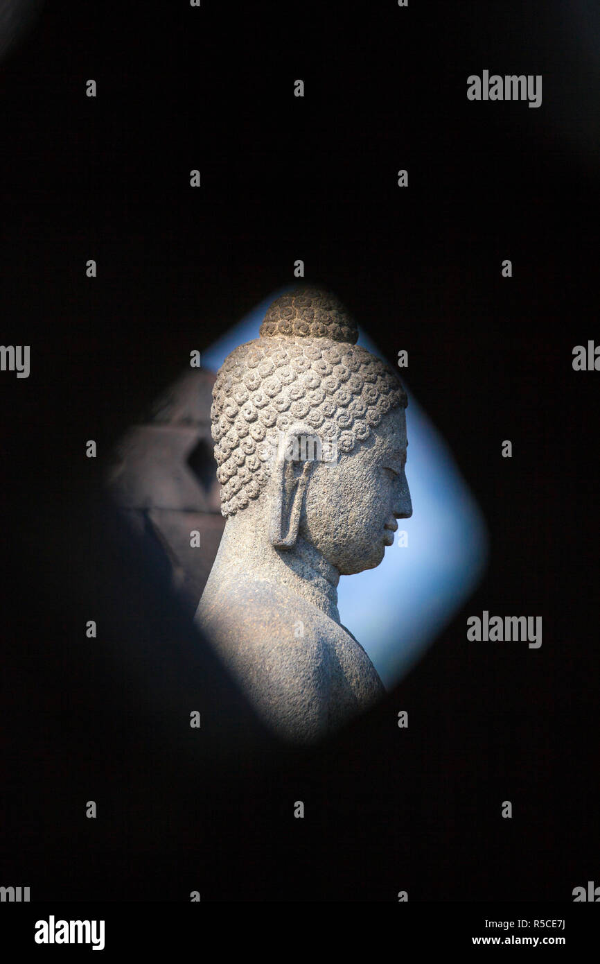 Inside borobudur temple hi-res stock photography and images - Alamy