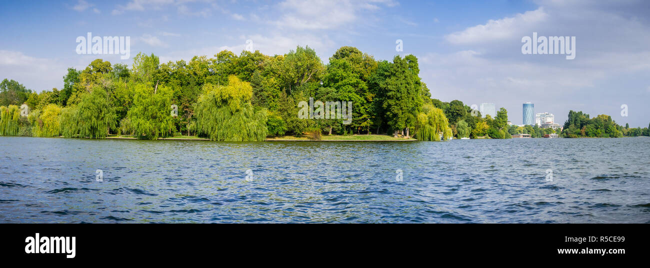 Bukarest skyline hi-res stock photography and images - Alamy