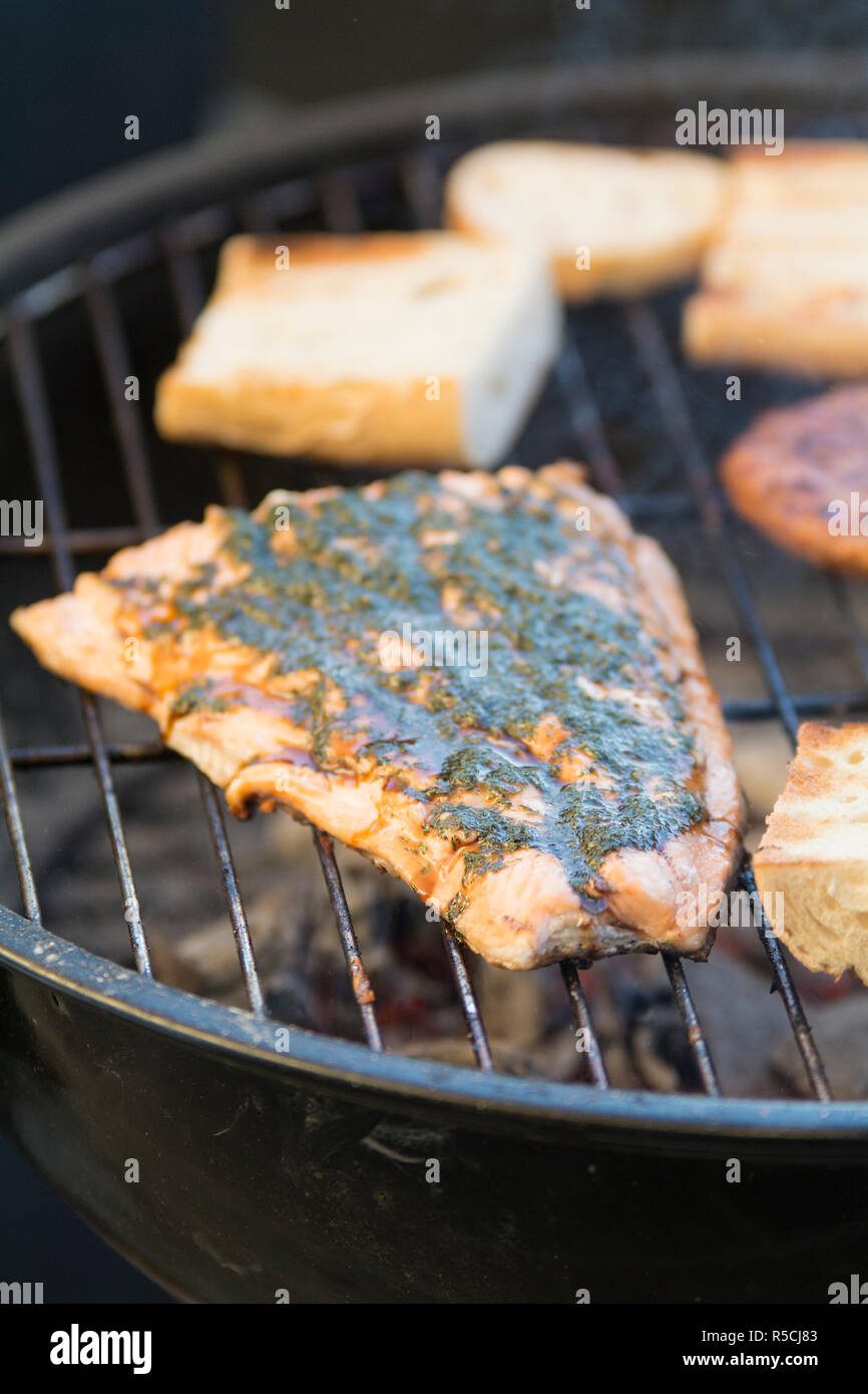 Burnt salmon hi-res stock photography and images - Alamy