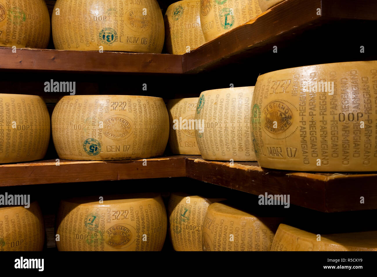 Emilia romagna and parmesan hi-res stock photography and images - Alamy