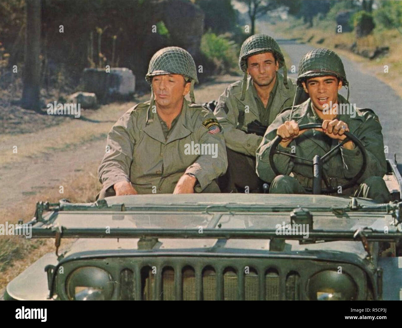 ANZIO 1968 Columbia Pictures film with from left: Robert Mitchum Peter ...