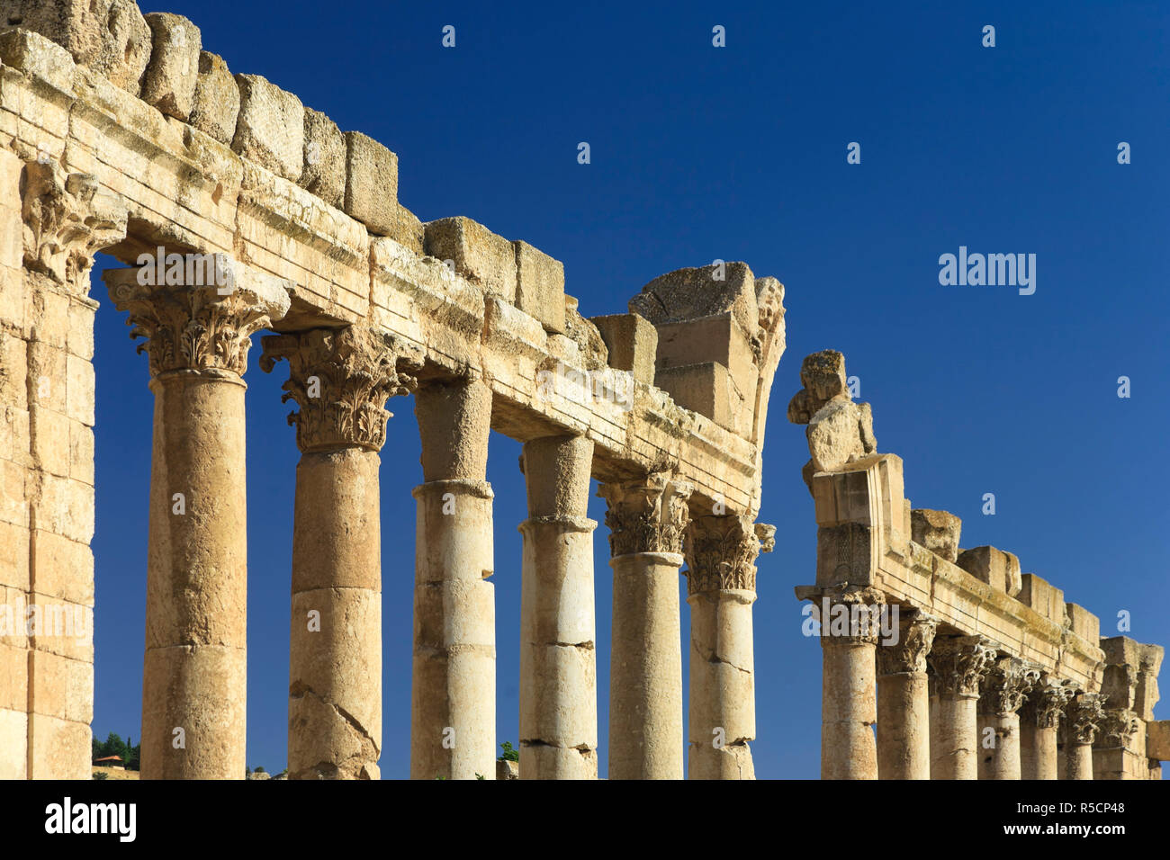 Lebanon, Baalbek, Roman Ruins Stock Photo - Alamy