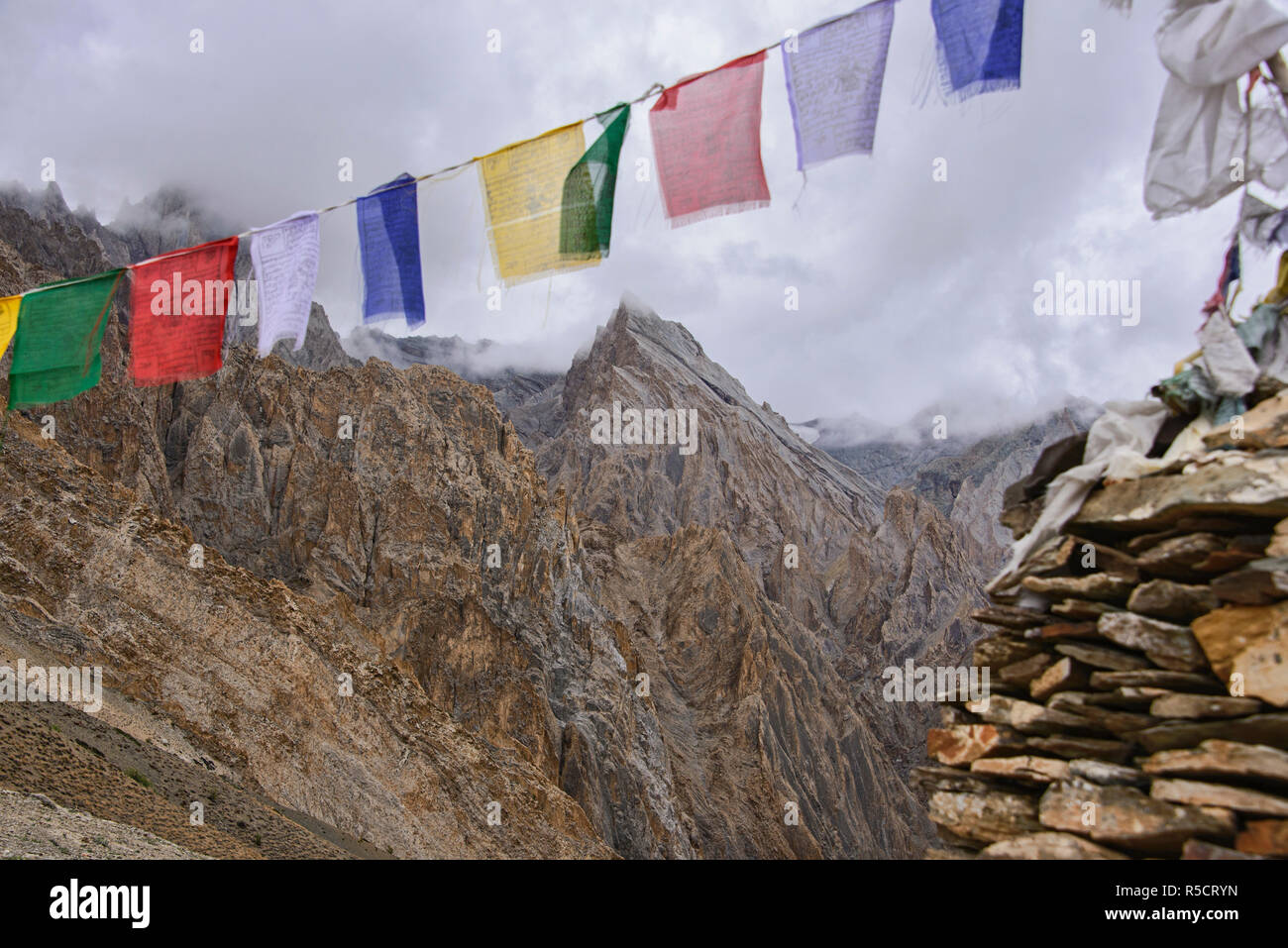 Zanskar valley hi-res stock photography and images - Alamy