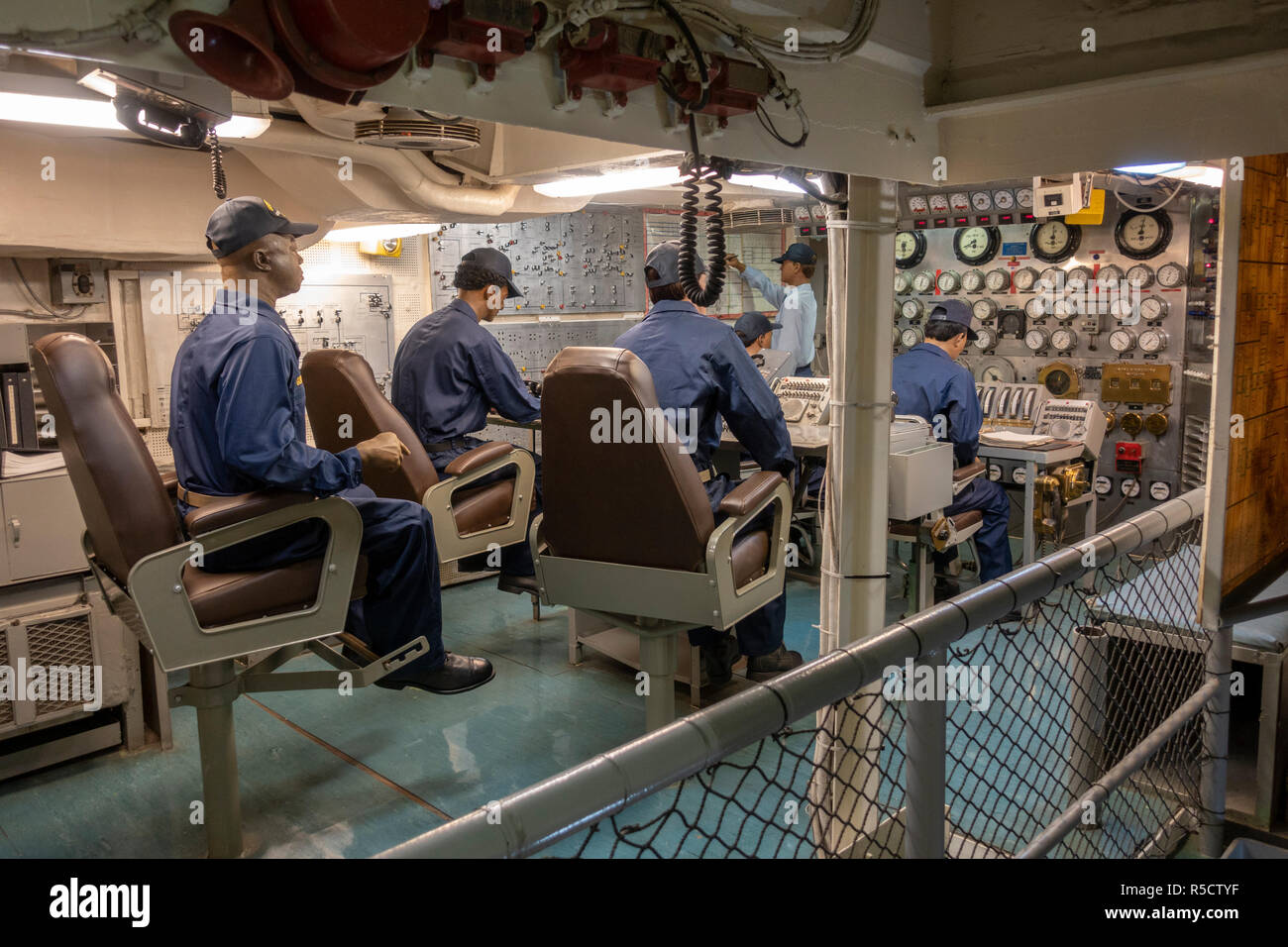 Engine deck hi-res stock photography and images - Alamy