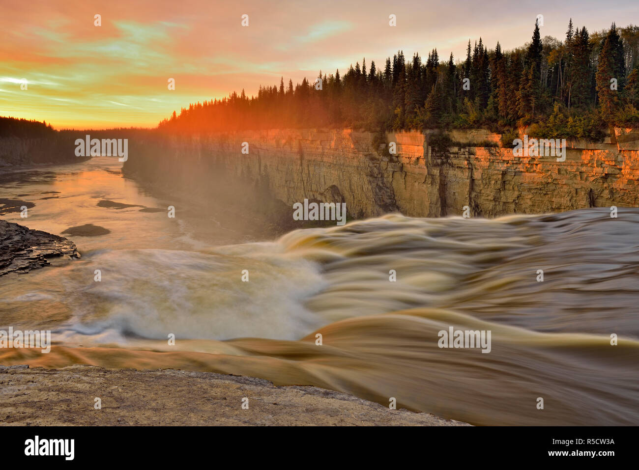 Hay River Gorge below Alexandra Falls at dawn, Twin Falls Territorial ...