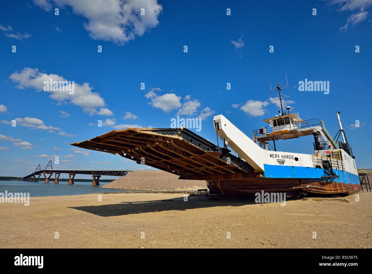 Derelict MacKenzie River ferry- The Merv Hardie, Fort Providence ...