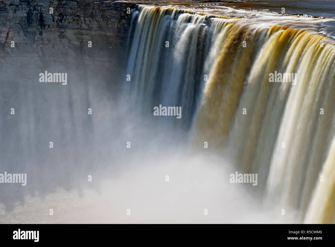 Alexandra Falls, Twin Falls Territorial Park, Northwest Territories ...