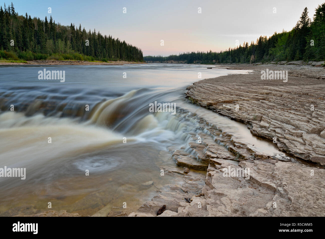Alexandra Falls, Twin Falls Territorial Park, Northwest Territories ...