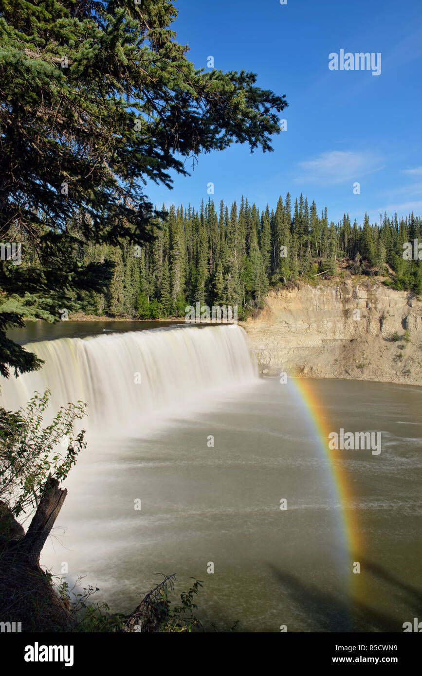 Lady Evelyn Falls, Kakisa Territorial Park, Northwest Territories ...
