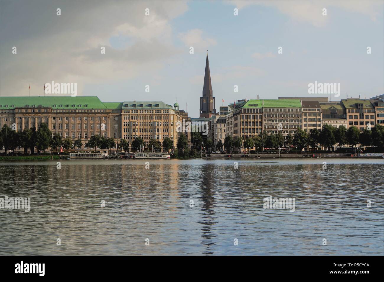 Alsterufer hi-res stock photography and images - Alamy