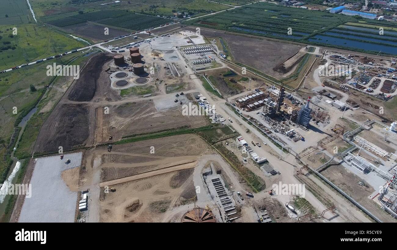 Oil refinery plant for primary and deep oil refining. Equipment and ...