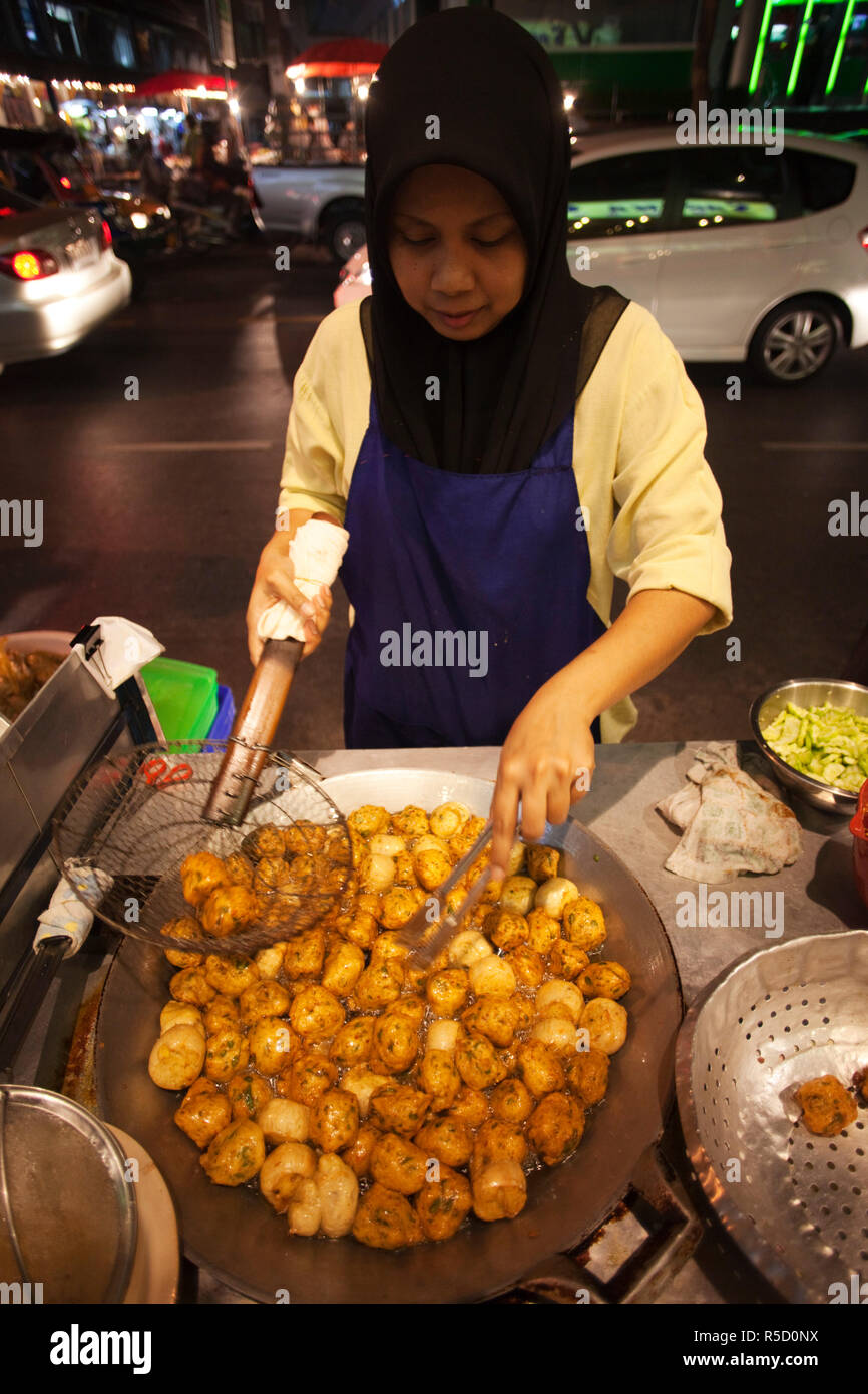Thailand, Bangkok, Roadside Food Vendor Stock Photo - Alamy