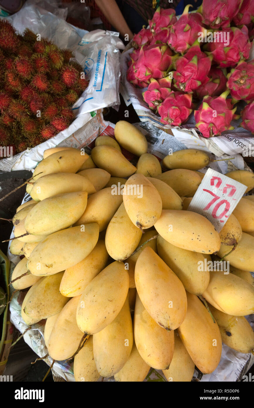 Thailand, Bangkok, Fruit Display Stock Photo - Alamy