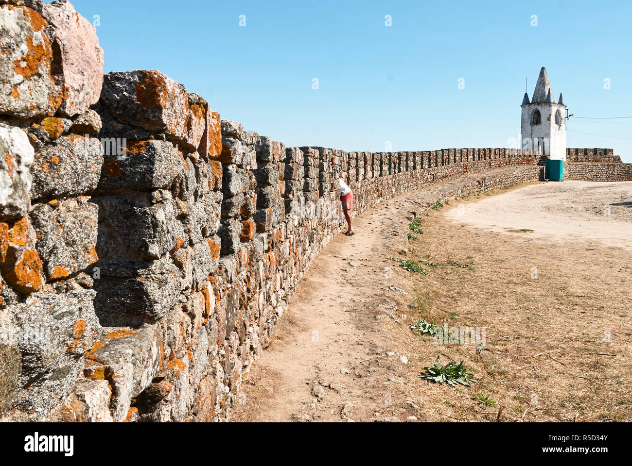 Castel wall hi-res stock photography and images - Alamy