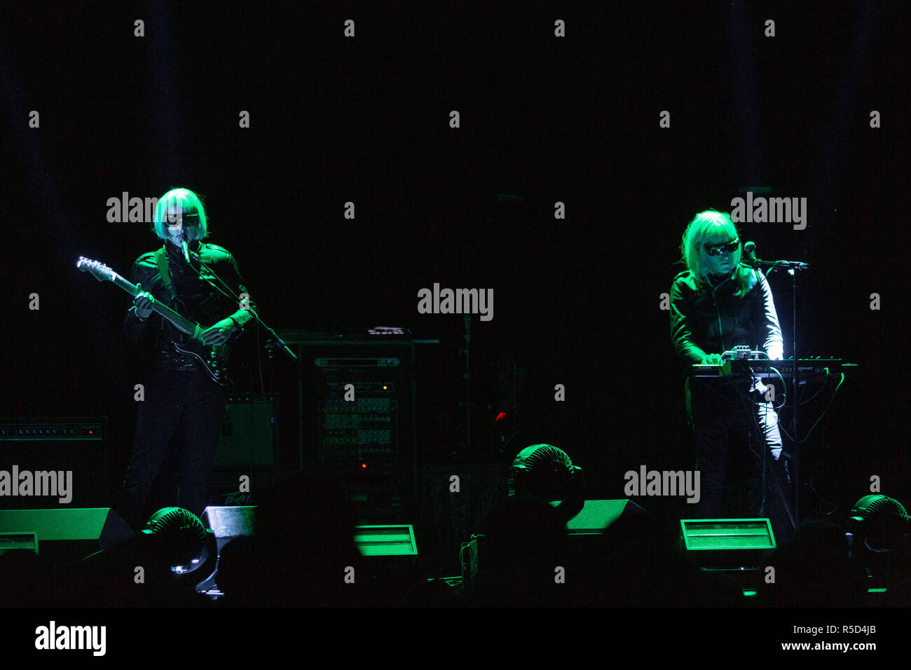 Madison, Wisconsin, USA. 28th Nov, 2018. DEB DEMURE (ANDREW CLINCO) and ...