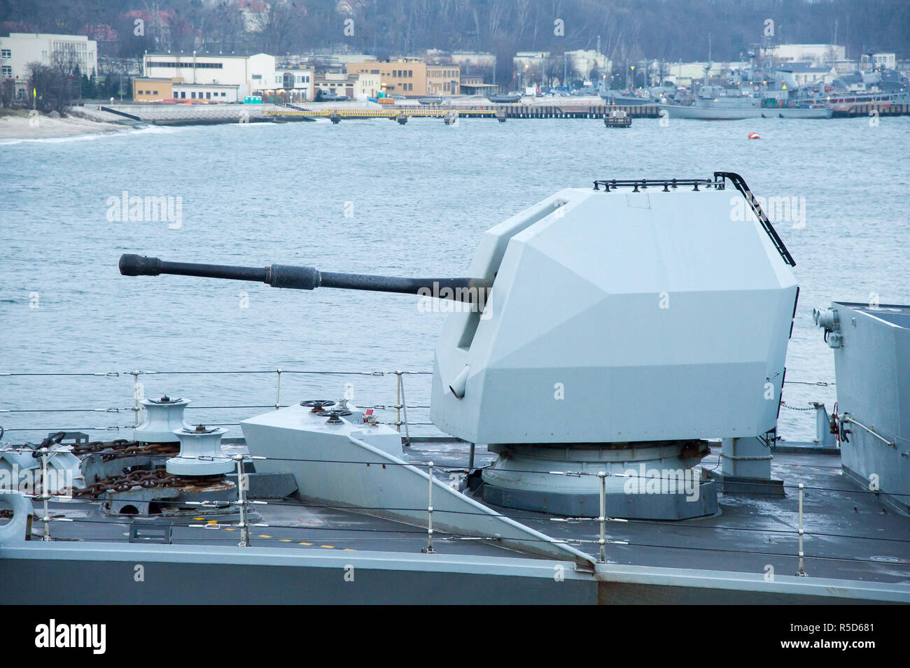 Naval Gun High Resolution Stock Photography and Images - Alamy