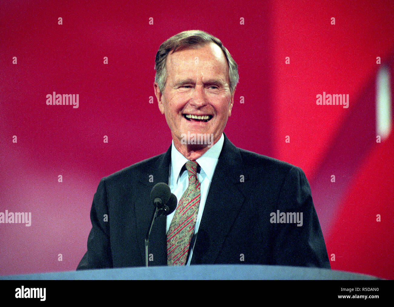 Former United States President George H.W. Bush speaks at the 1996 ...