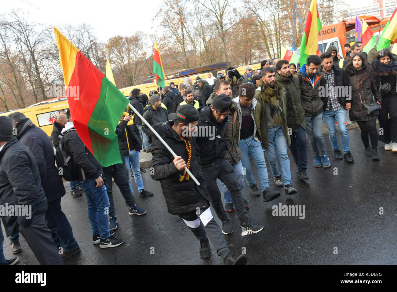 Berlin, Germany. 01st Dec, 2018. Participants of the demonstration of ...