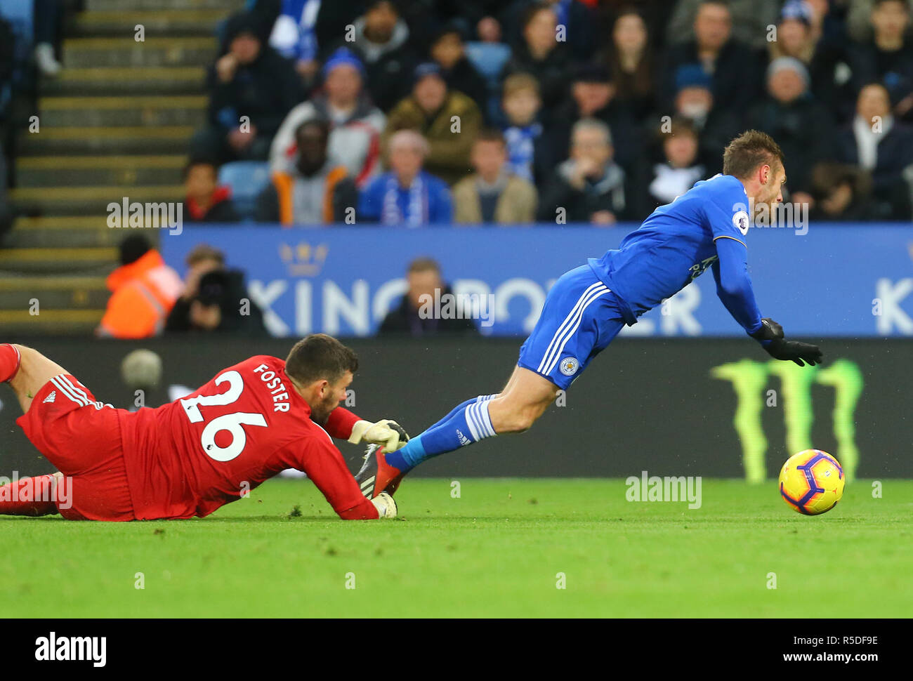 Leicester, UK. 1st December 2018. Jamie Vardy of Leicester City tackled ...