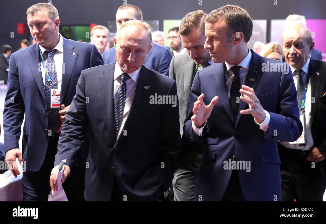 Russian president vladimir putin walk hi-res stock photography and ...