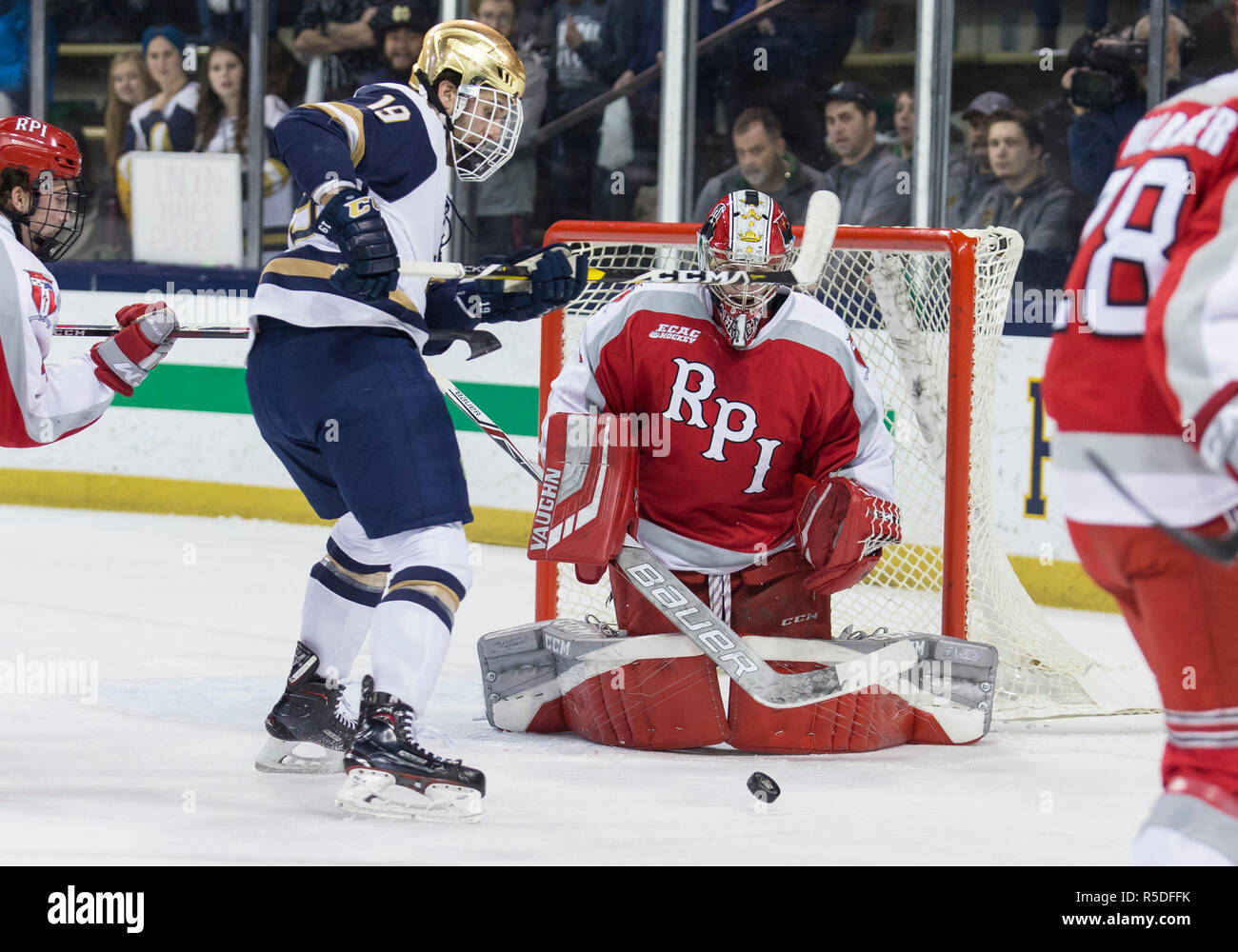South Bend, Indiana, USA. 30th November 2018. RPI goaltender ...