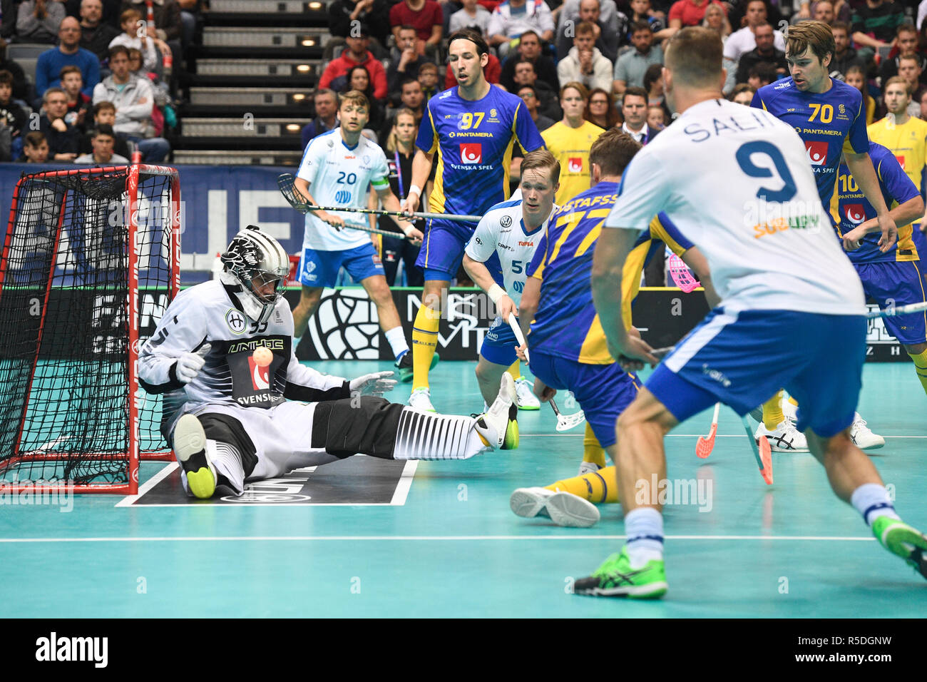 Nico Robin High Resolution Stock Photography and Images - Alamy