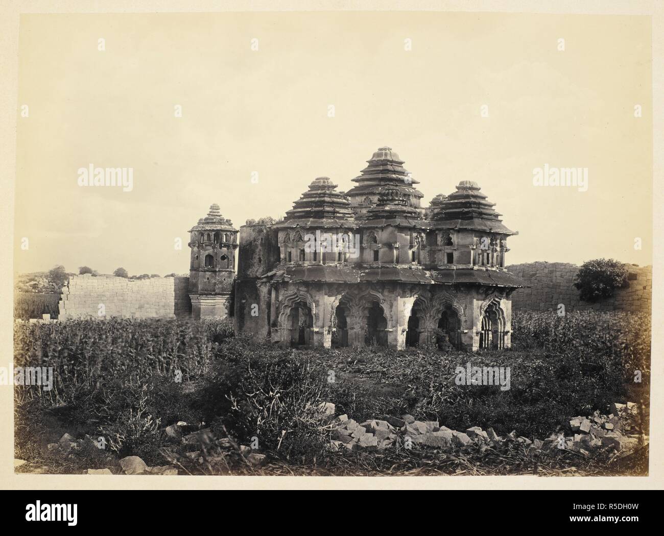Photographs to illustrate the ancient architecture hi-res stock ...
