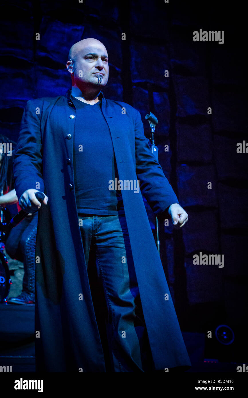 Disturbed singer hi-res stock photography and images - Alamy