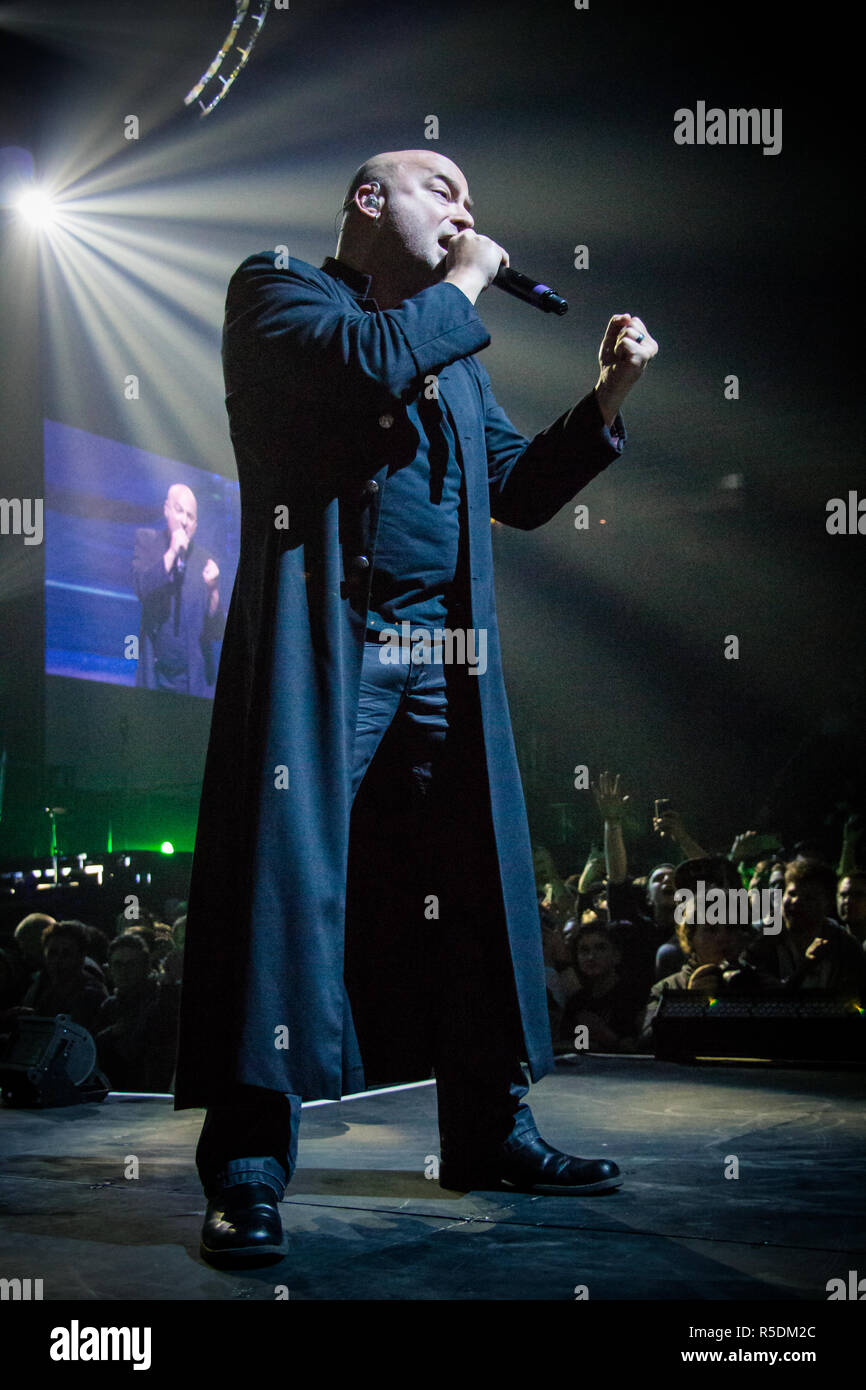 Disturbed singer hi-res stock photography and images - Alamy