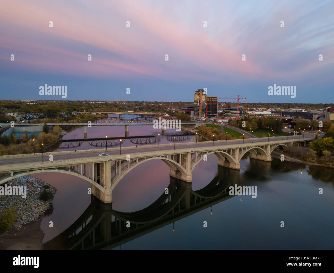 Road saskatoon hi-res stock photography and images - Alamy