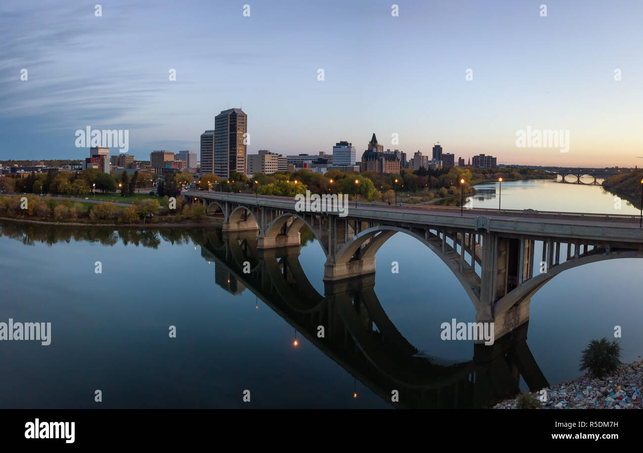 Saskatoon saskatchewan aerial hi-res stock photography and images - Alamy