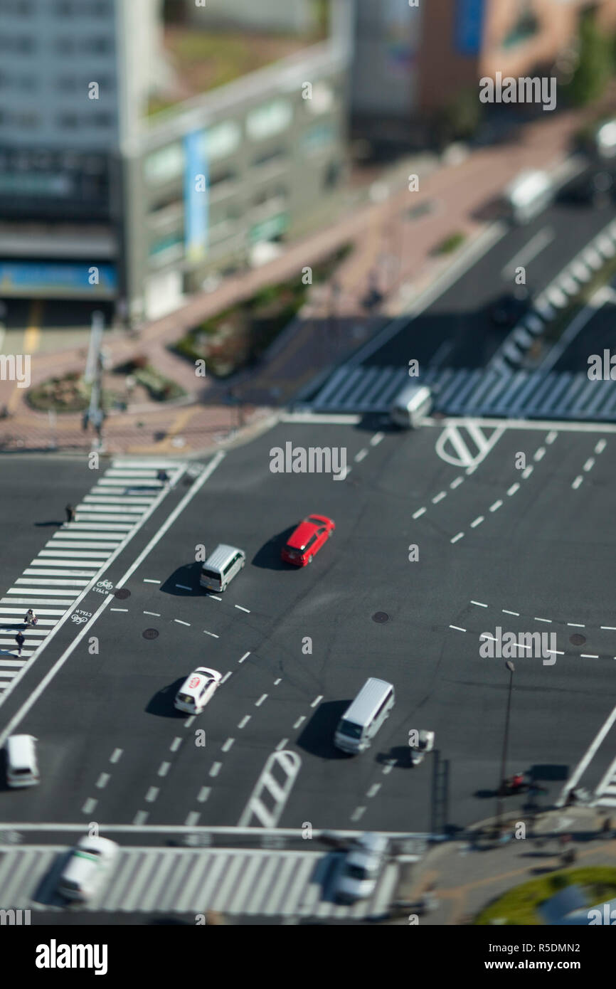 Pedestrian crossing and intersection, Tokyo, Japan Stock Photo - Alamy