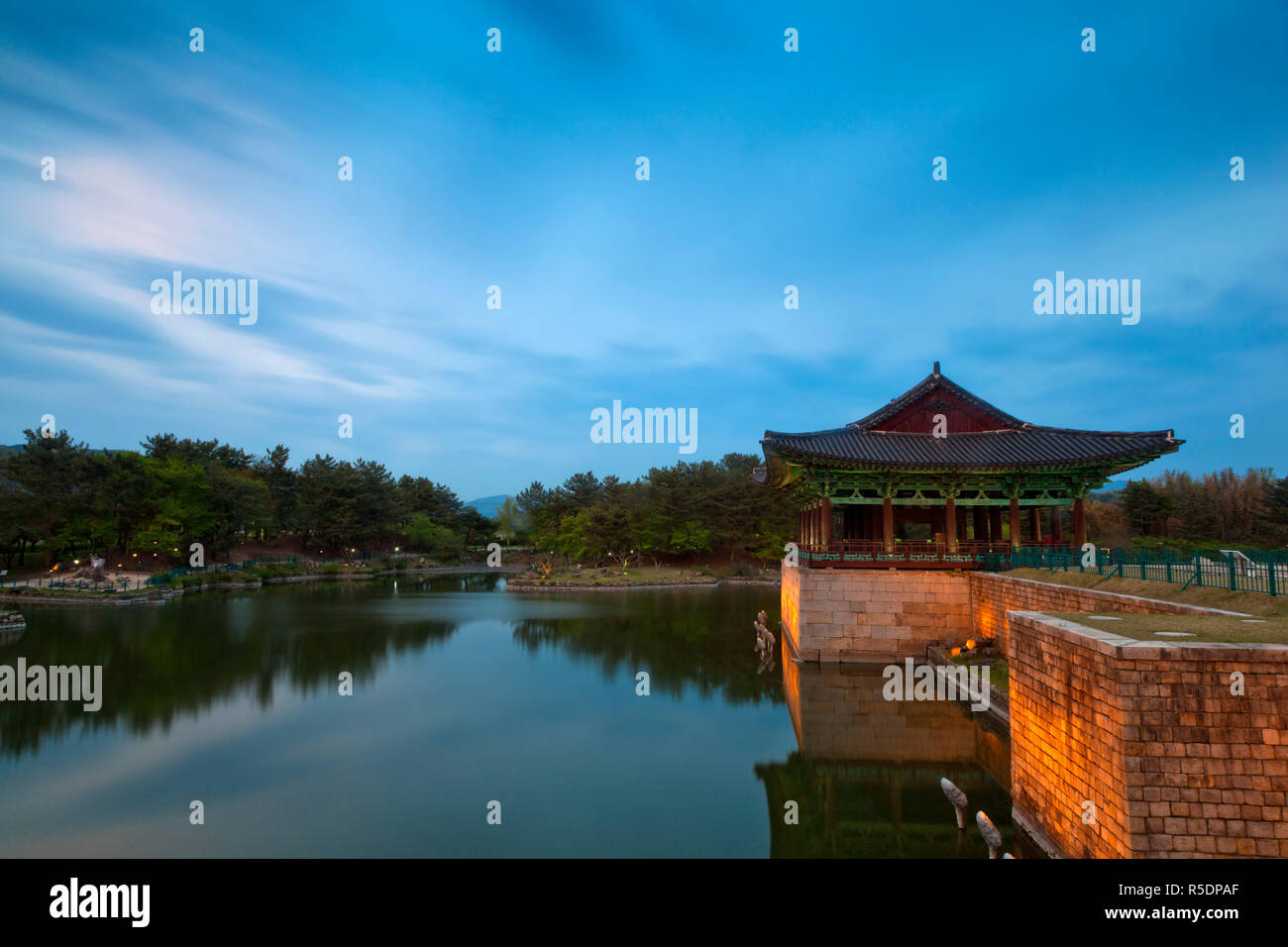 Korea, Gyeongsangbuk-do, Gyeongju, Anapji Pond Stock Photo - Alamy