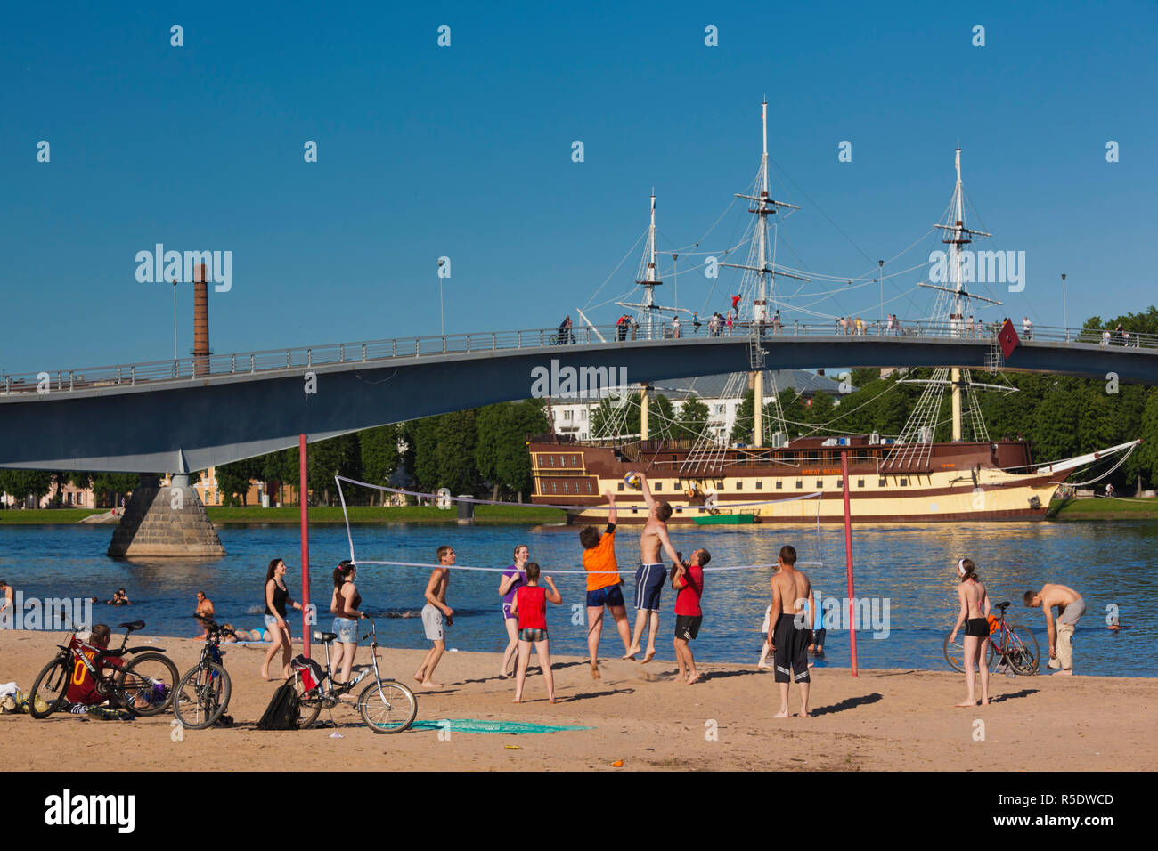 Mariinsky bridge hi-res stock photography and images - Alamy