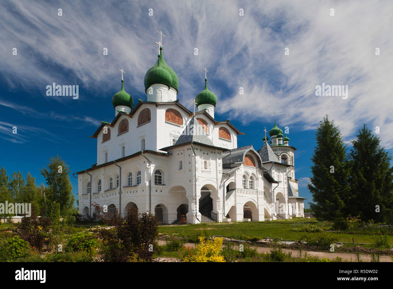 Russia, Novgorod Oblast, Veliky Novgorod, Nikola-Vyazhischi Convent ...