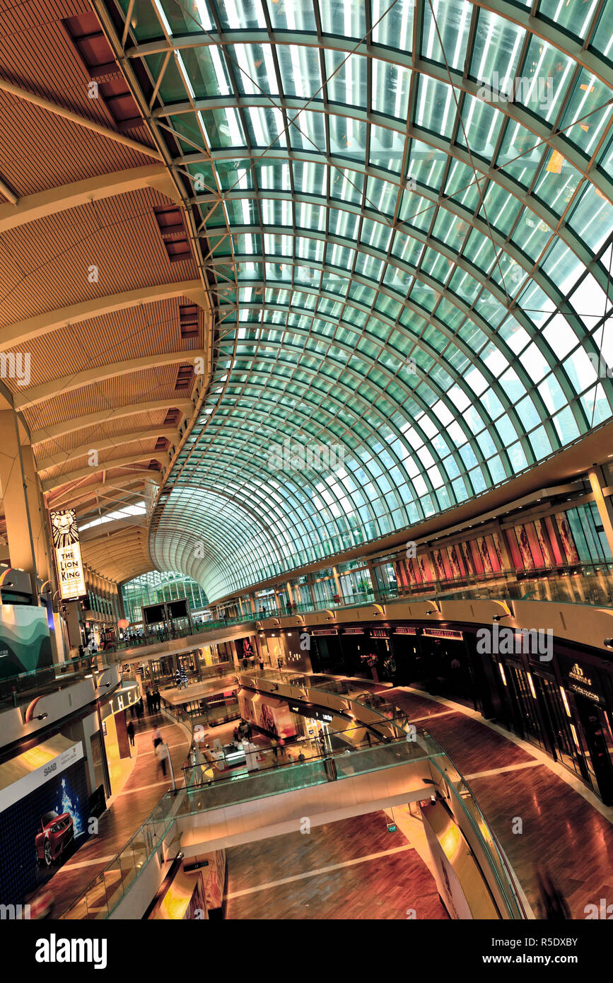 Singapore, Marina Bay Sands Shopping Mall Stock Photo - Alamy