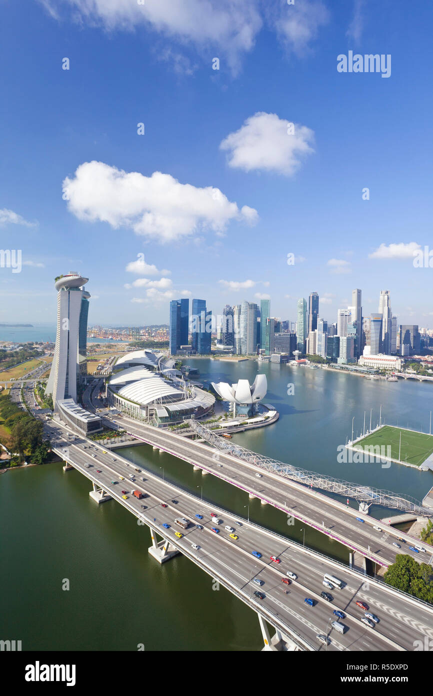 Singapore, Elevated view over the City Centre and Marina Bay Stock ...