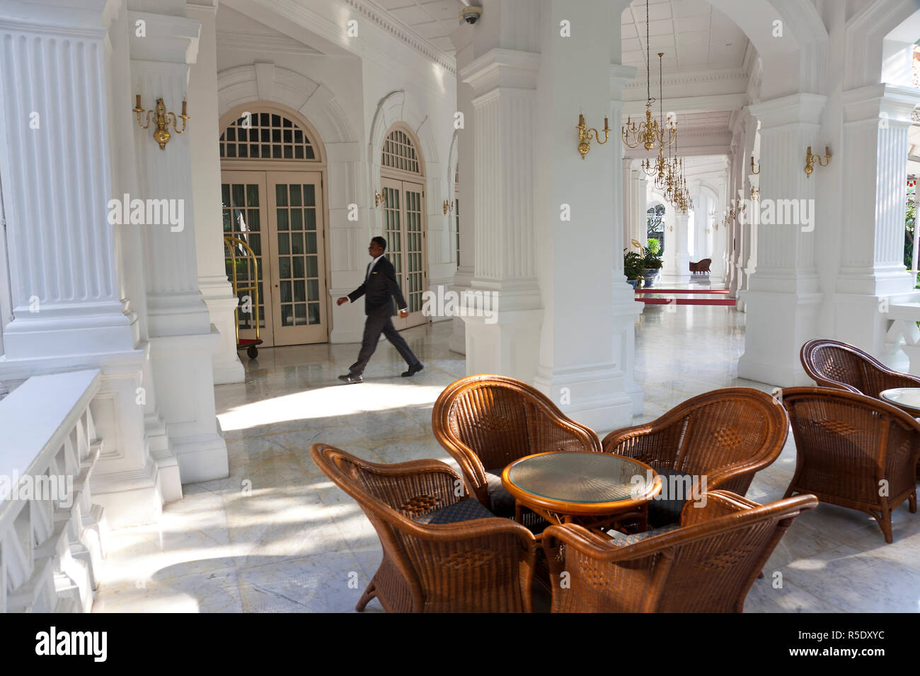 Raffles garden hi-res stock photography and images - Alamy