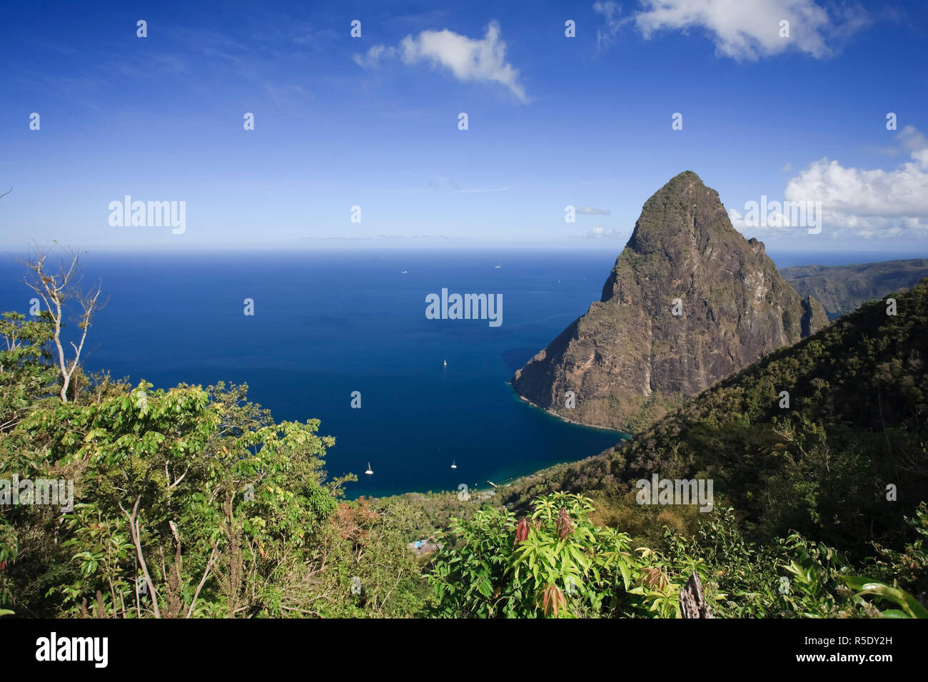 St lucia beach piton hi-res stock photography and images - Alamy