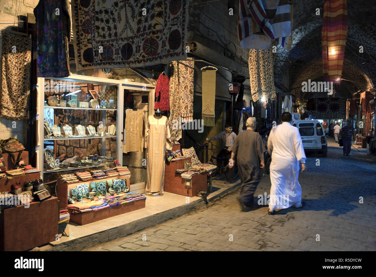 The old souk aleppo hi-res stock photography and images - Alamy