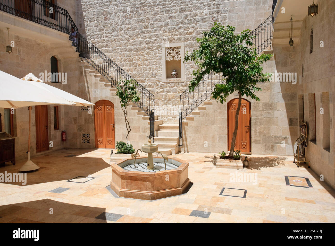 Old damascene house hi-res stock photography and images - Alamy