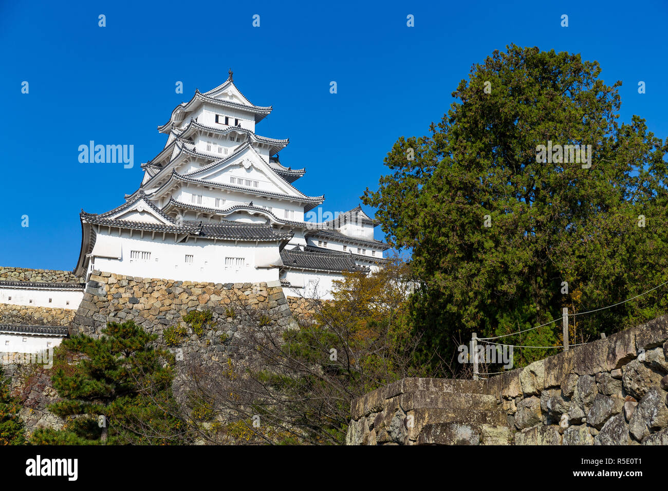 Himeiji castle hi-res stock photography and images - Alamy