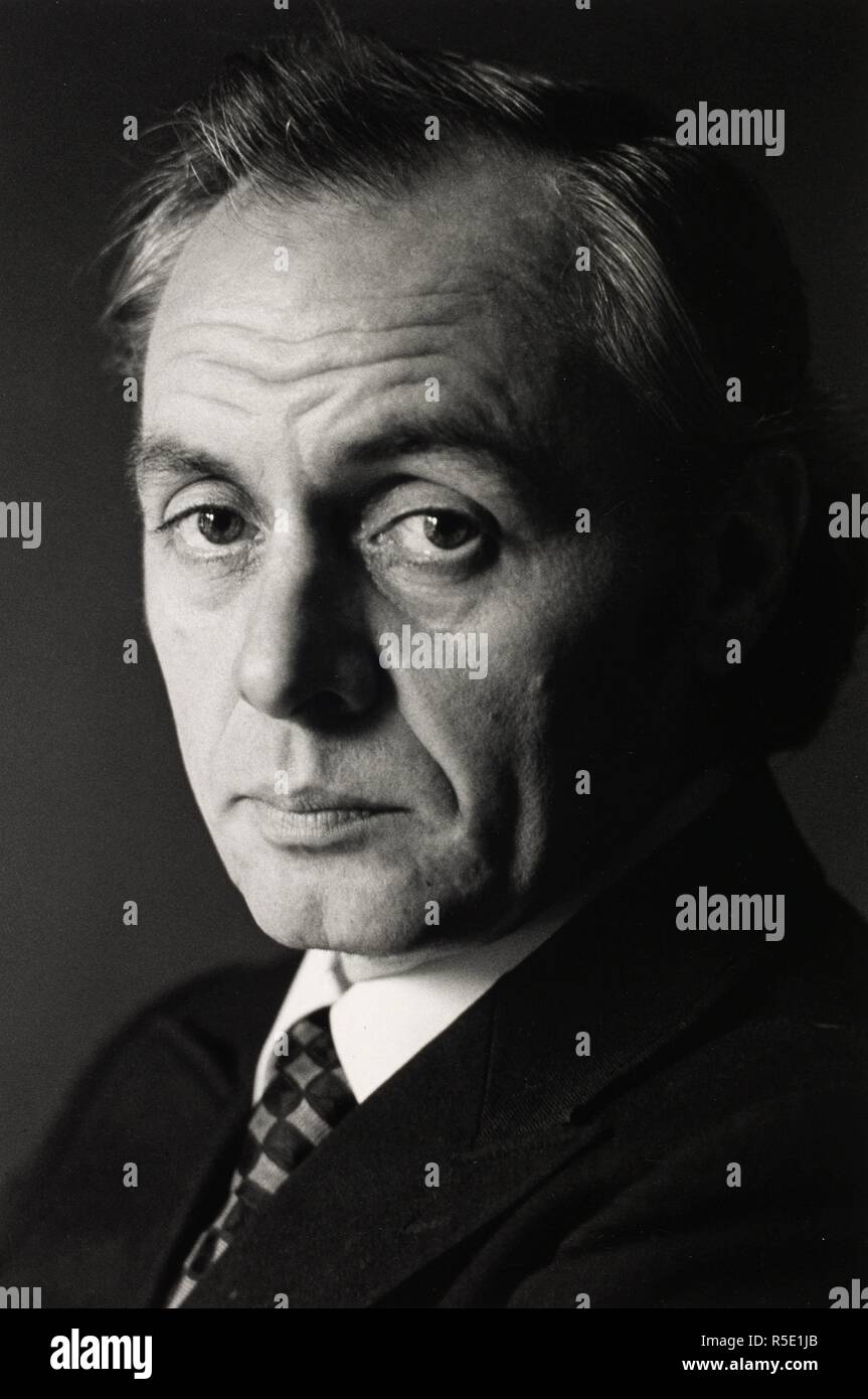 Ronald laing hi-res stock photography and images - Alamy