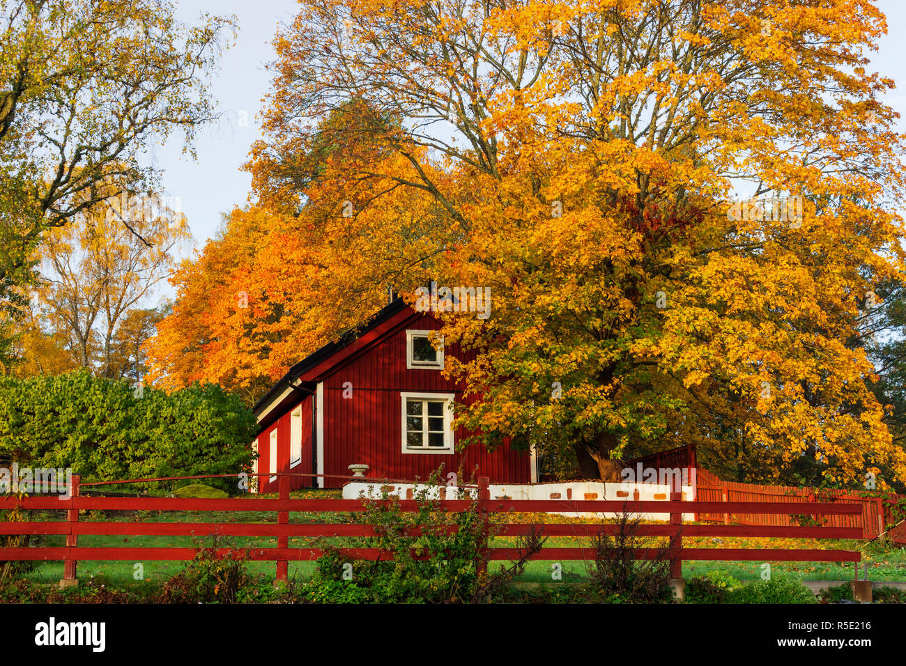 Traditional Swedish Fence High Resolution Stock Photography and Images ...