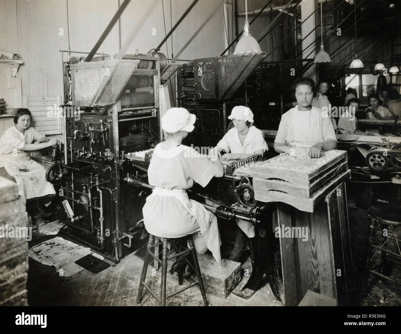 1900s making candy hi-res stock photography and images - Alamy