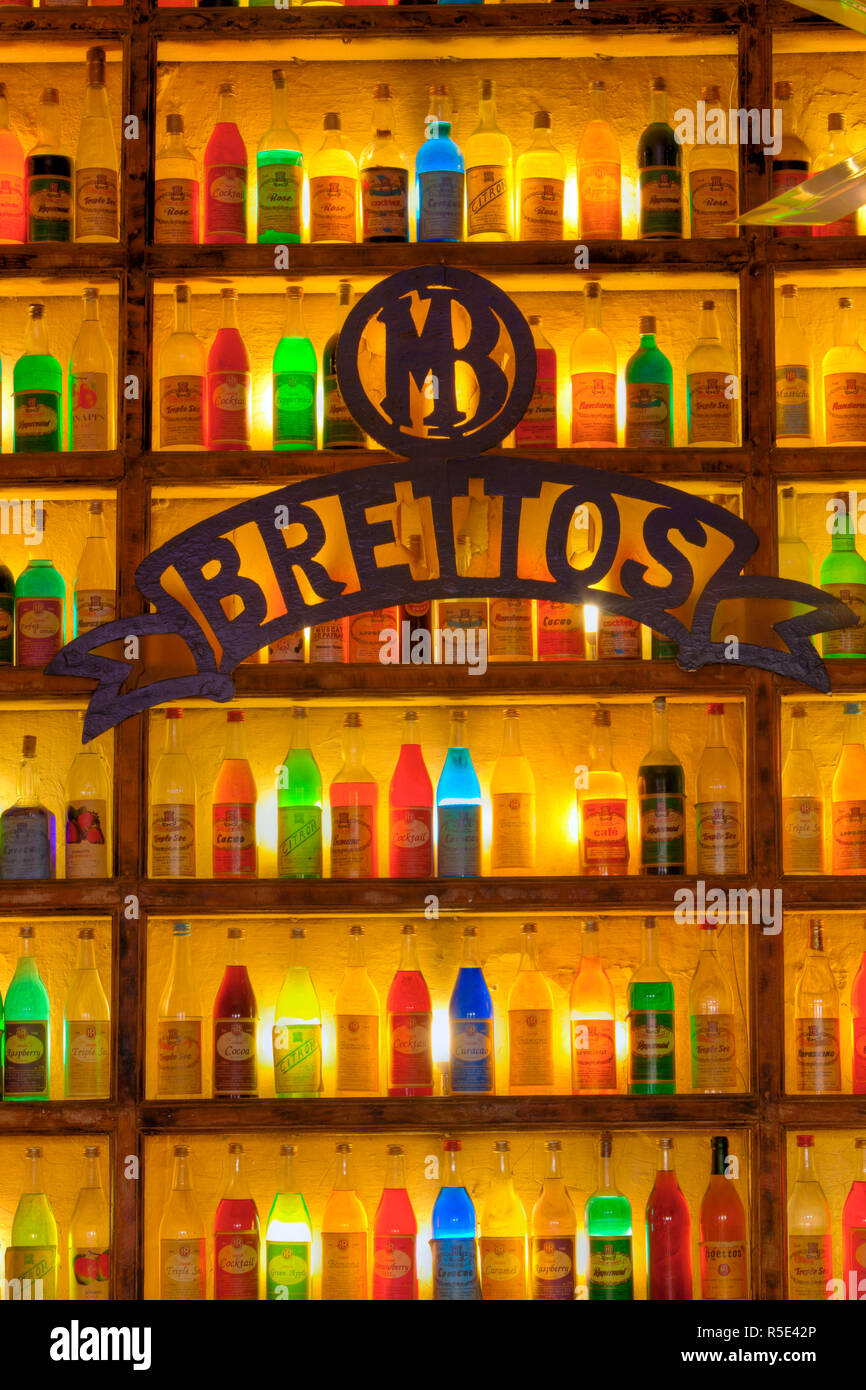 Nightlife athens hi-res stock photography and images - Alamy