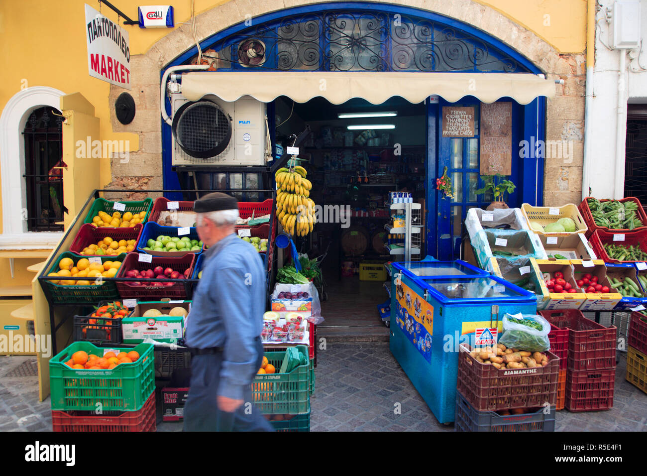 Old chania market hi-res stock photography and images - Alamy