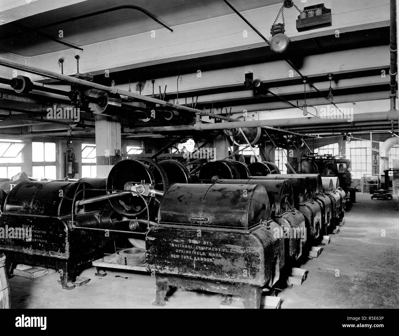 1900s making candy hi-res stock photography and images - Alamy
