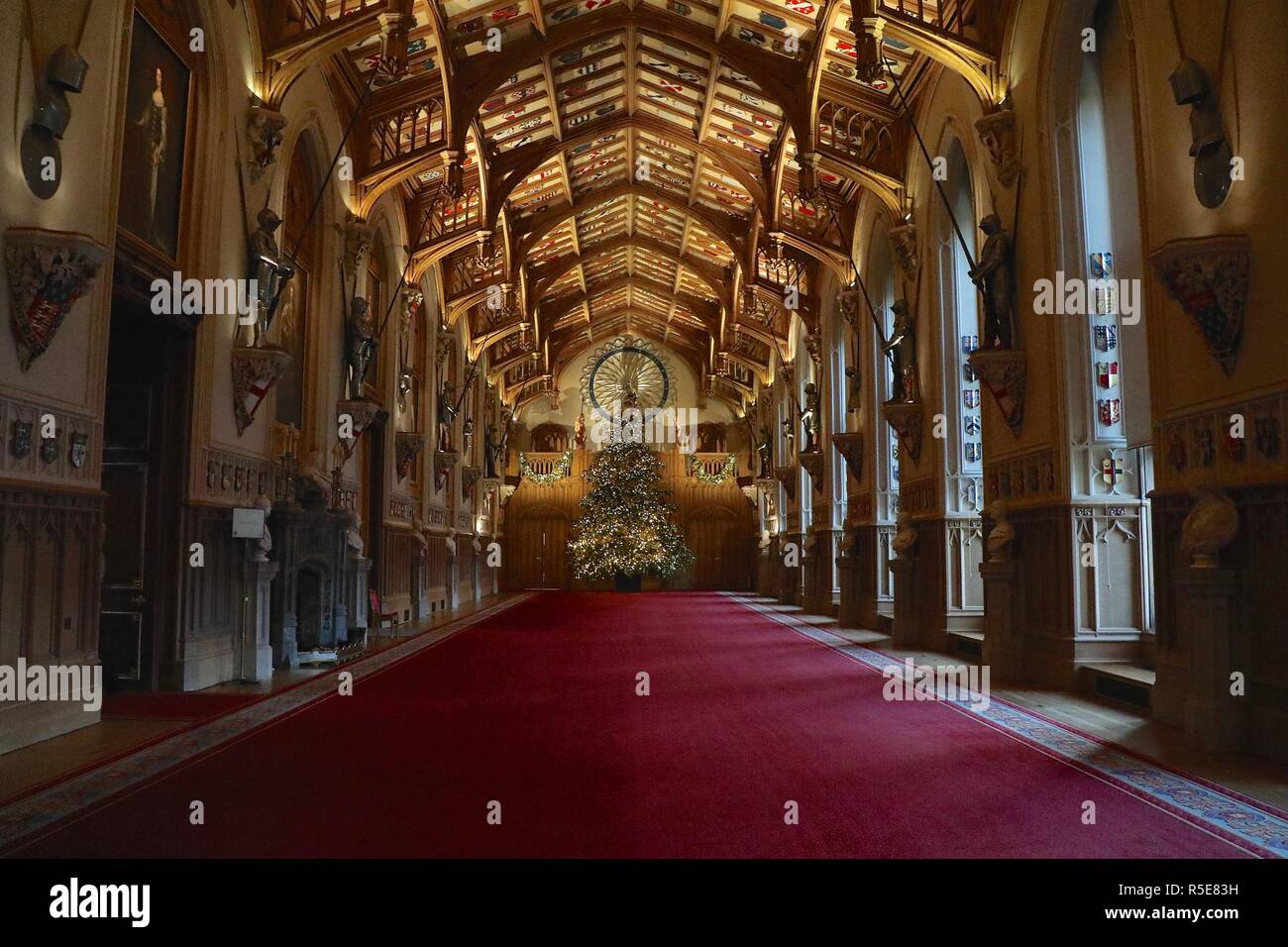 Georges hall at windsor castle hi-res stock photography and images - Alamy