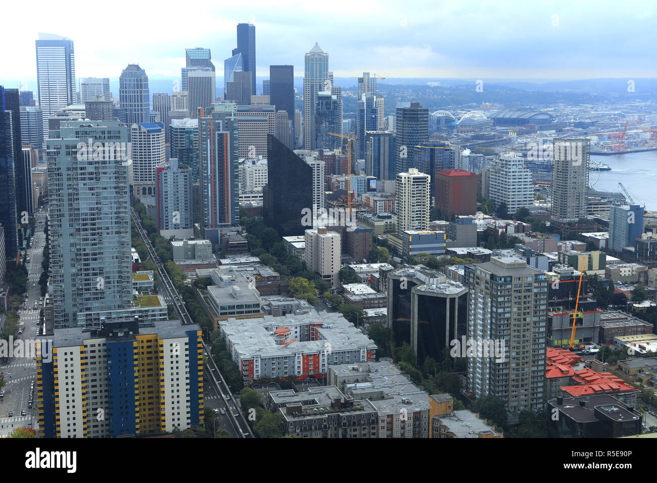An aerial of the Seattle, Washington downtown Stock Photo - Alamy